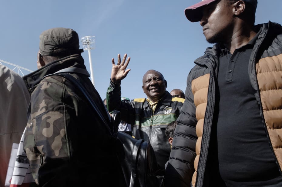 I Sydafrika spøger præsident Ramaphosas korruptionssag på ny | Information